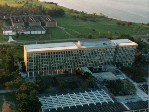 UFRJ - Universidade Federal do Rio de Janeiro